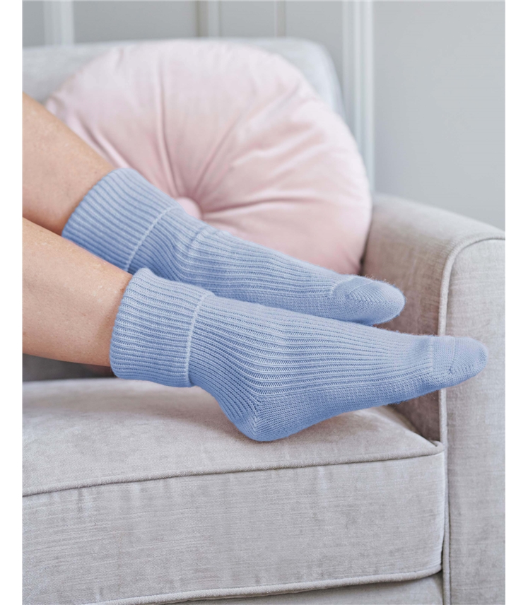 Blue | Ribbed Cashmere Socks | WoolOvers US