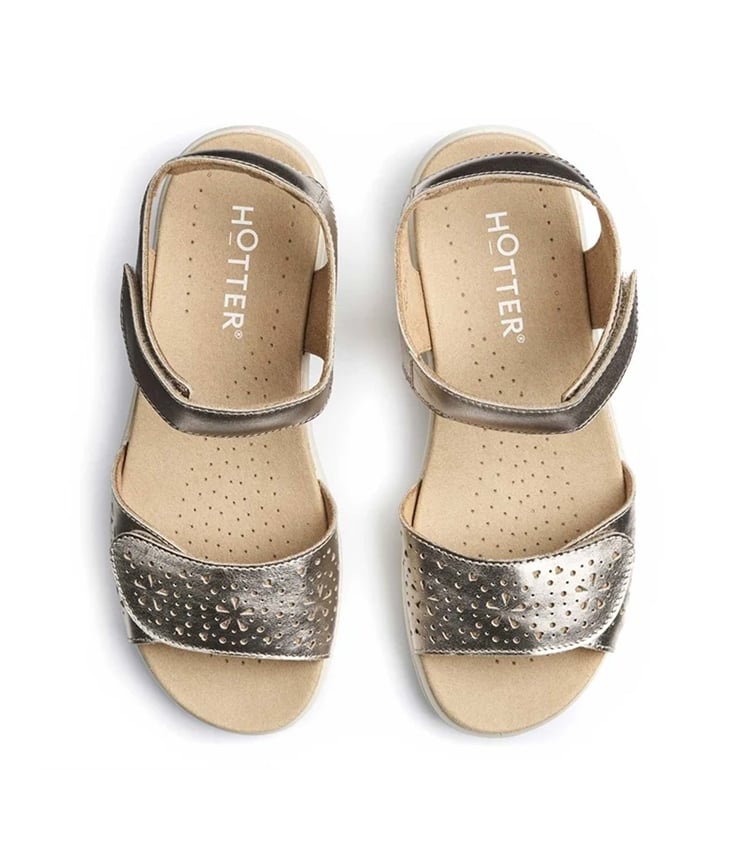 Soft Gold | Hotter Leah II | WoolOvers UK