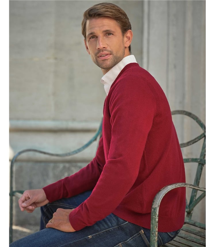 Berry Red | Mens Cashmere V Sweater | WoolOvers UK