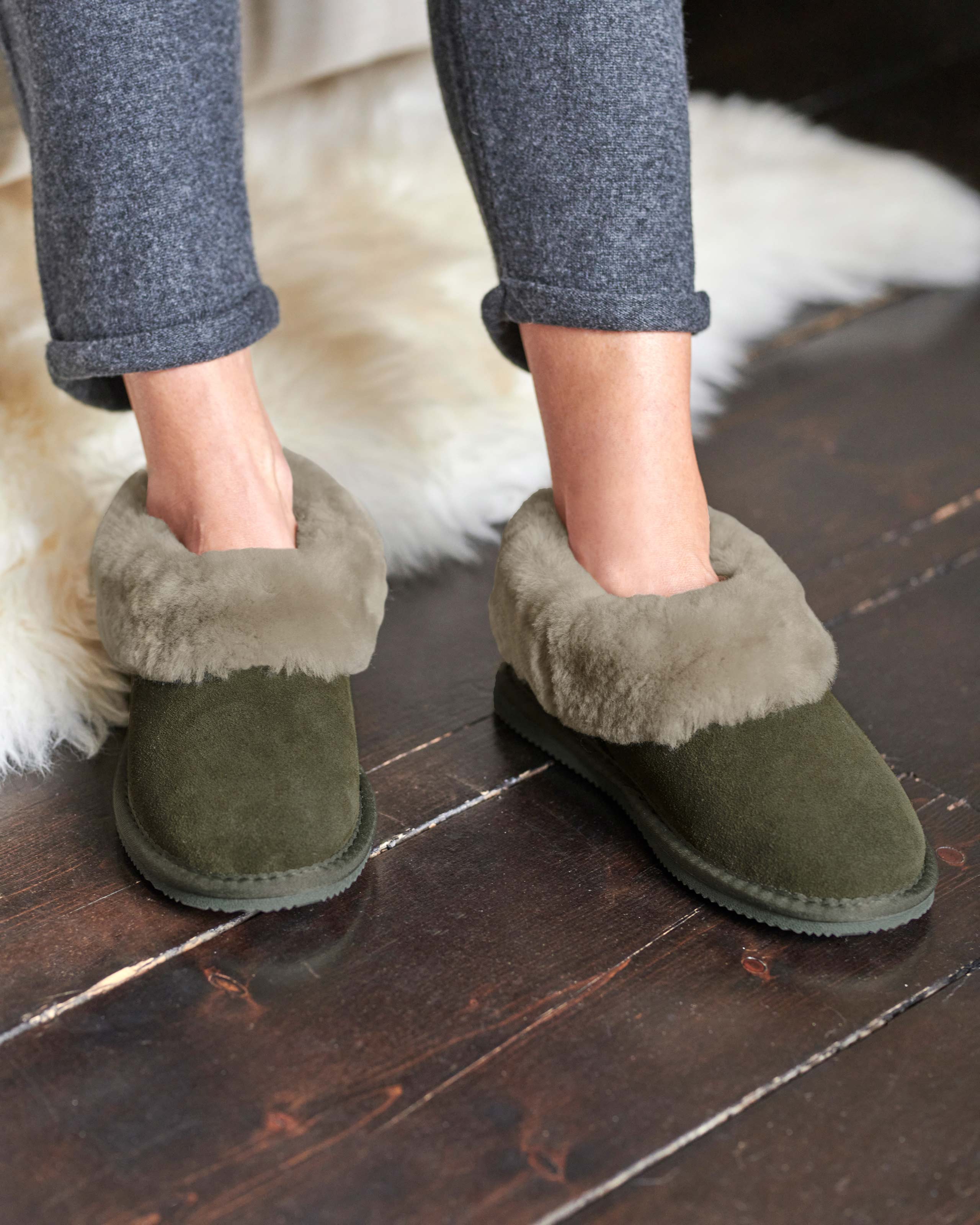 Mink | Womens Short Sheepskin Slipper Boot | WoolOvers US