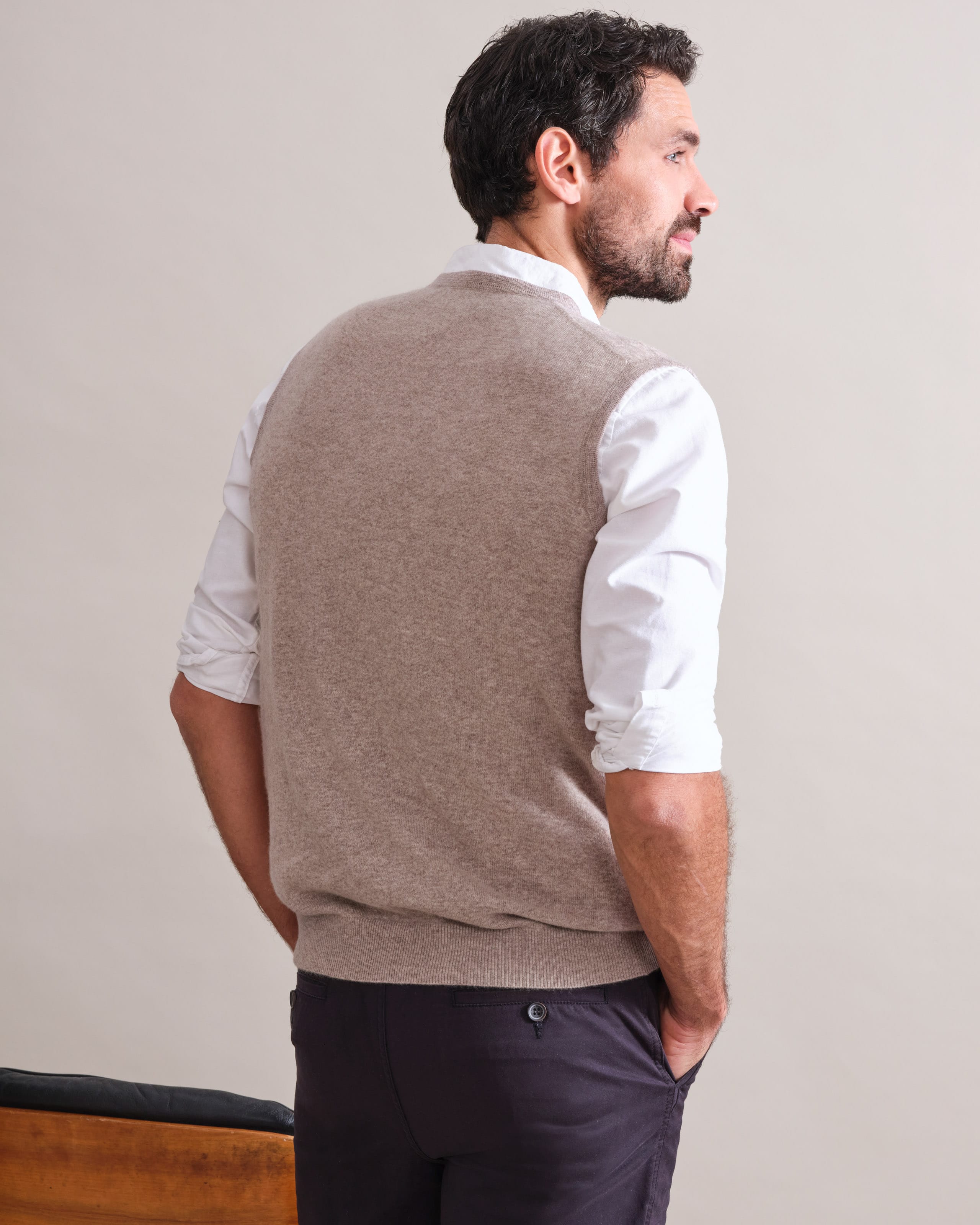 Oatmeal | Mens Cashmere Vest | WoolOvers US
