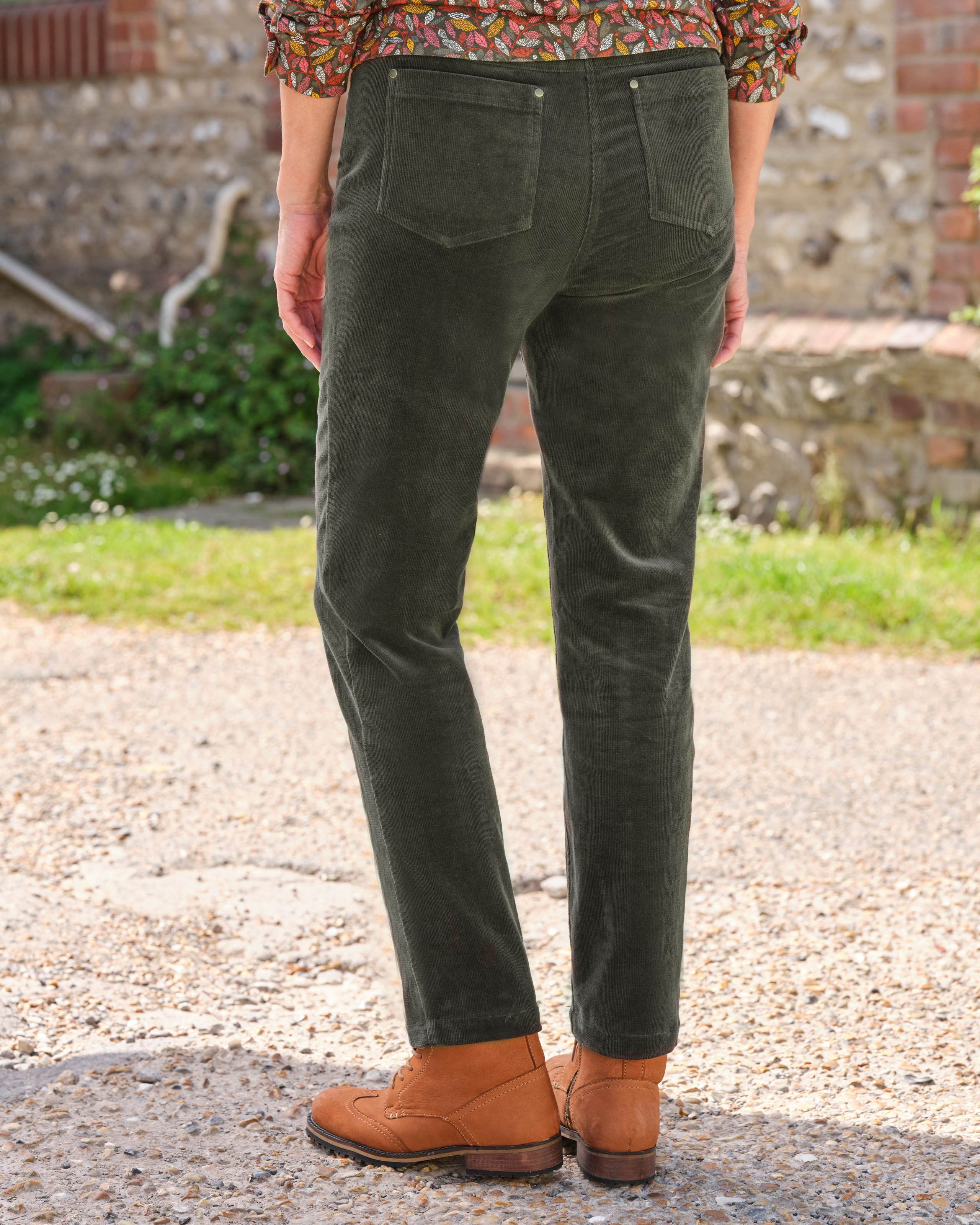 Woodland Green | Organic Cotton Cord Jeans | WoolOvers UK