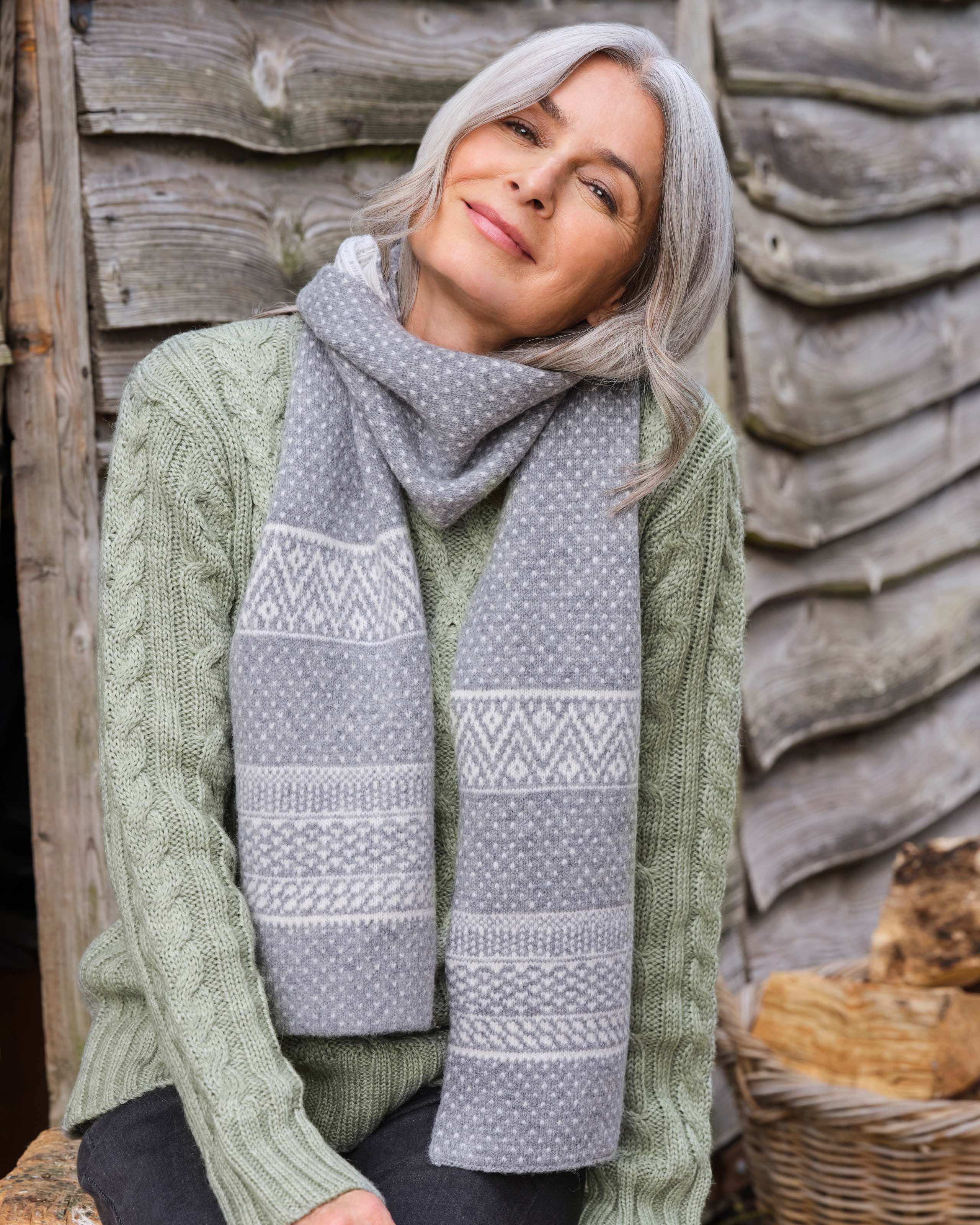 Grey/Cream | Nordic Stitch Fairisle Scarf | WoolOvers UK