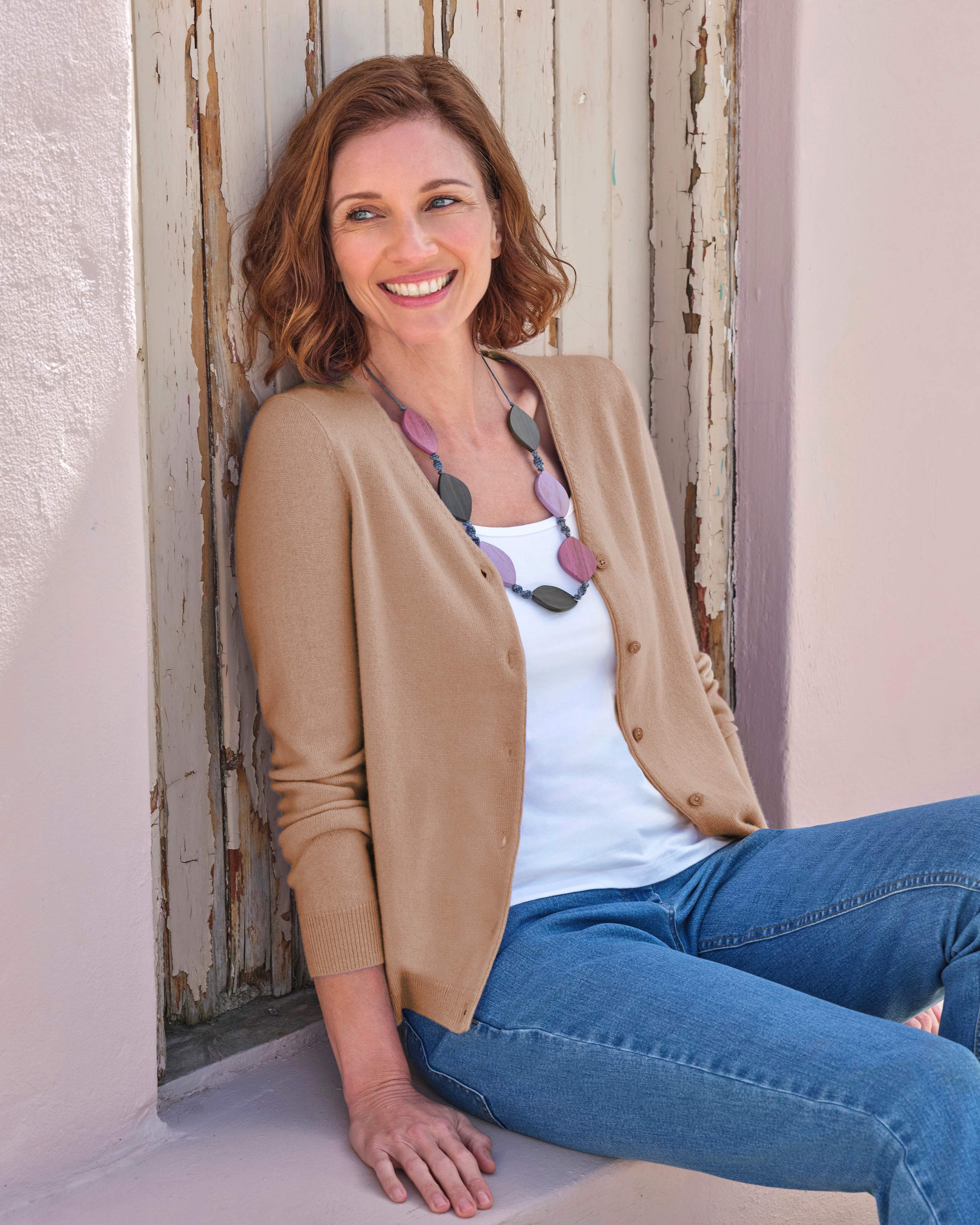 Foxglove | Cashmere Merino Classic V Neck Cardigan | WoolOvers US