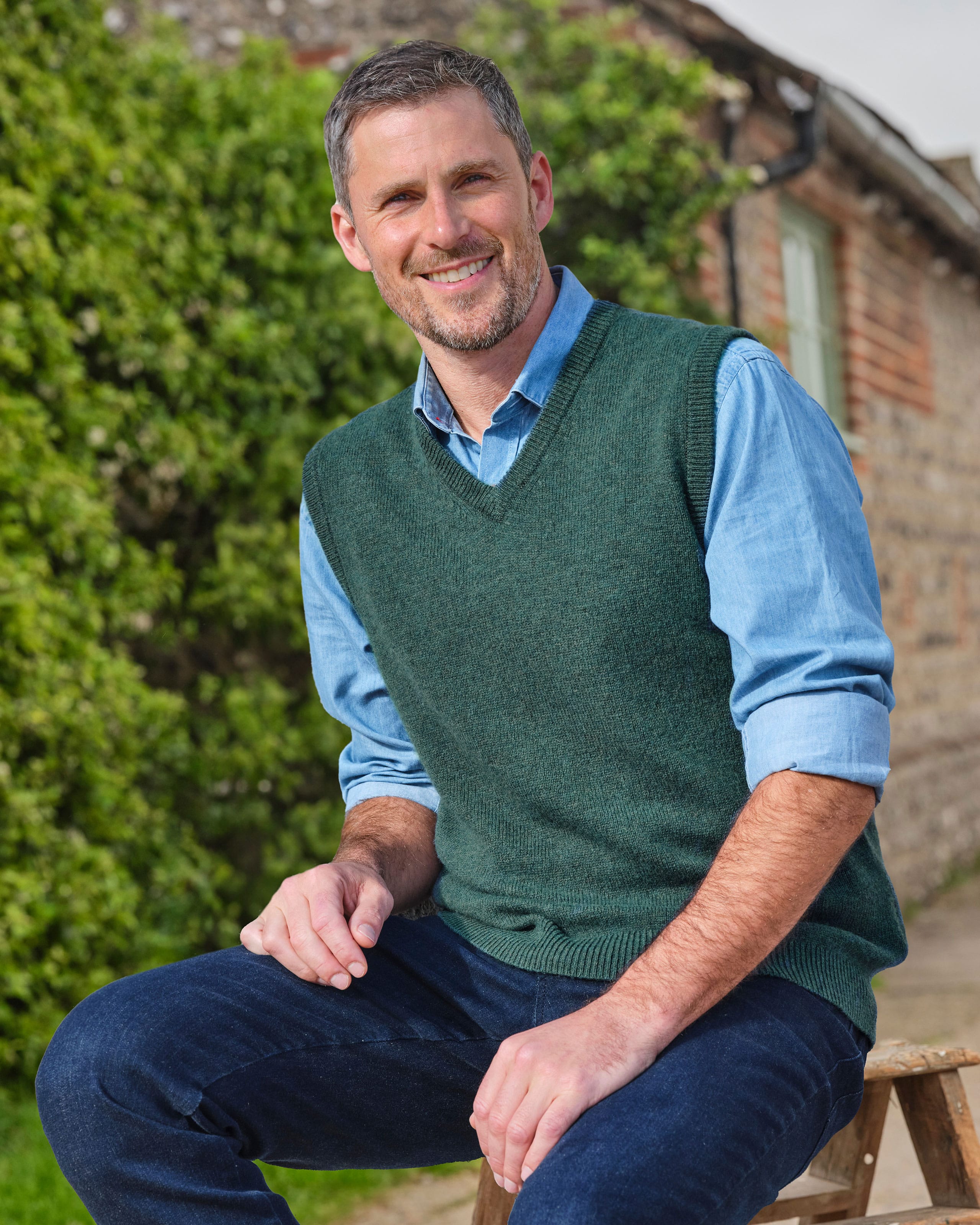 Dark Green Marl | Mens Classic Lambswool Slipover | WoolOvers UK