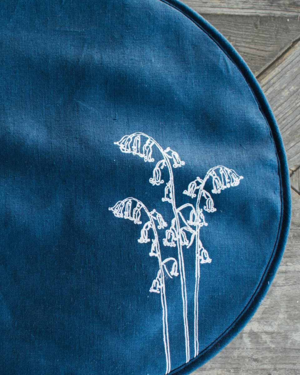 Navy Bluebell | Linen Aga Chef Pad | WoolOvers UK