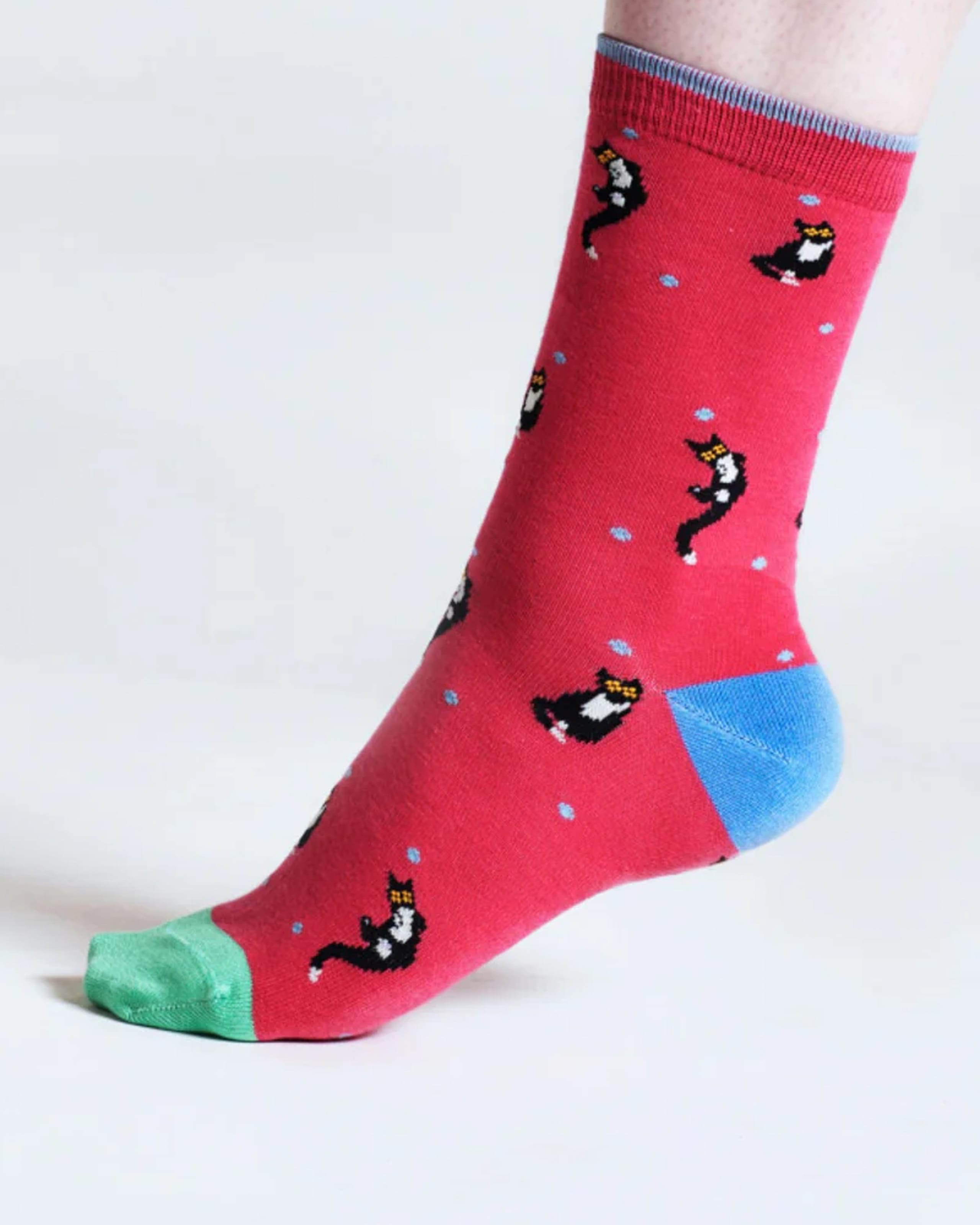 Radish Pink | Womens Serafina Cat Bamboo Socks | WoolOvers UK