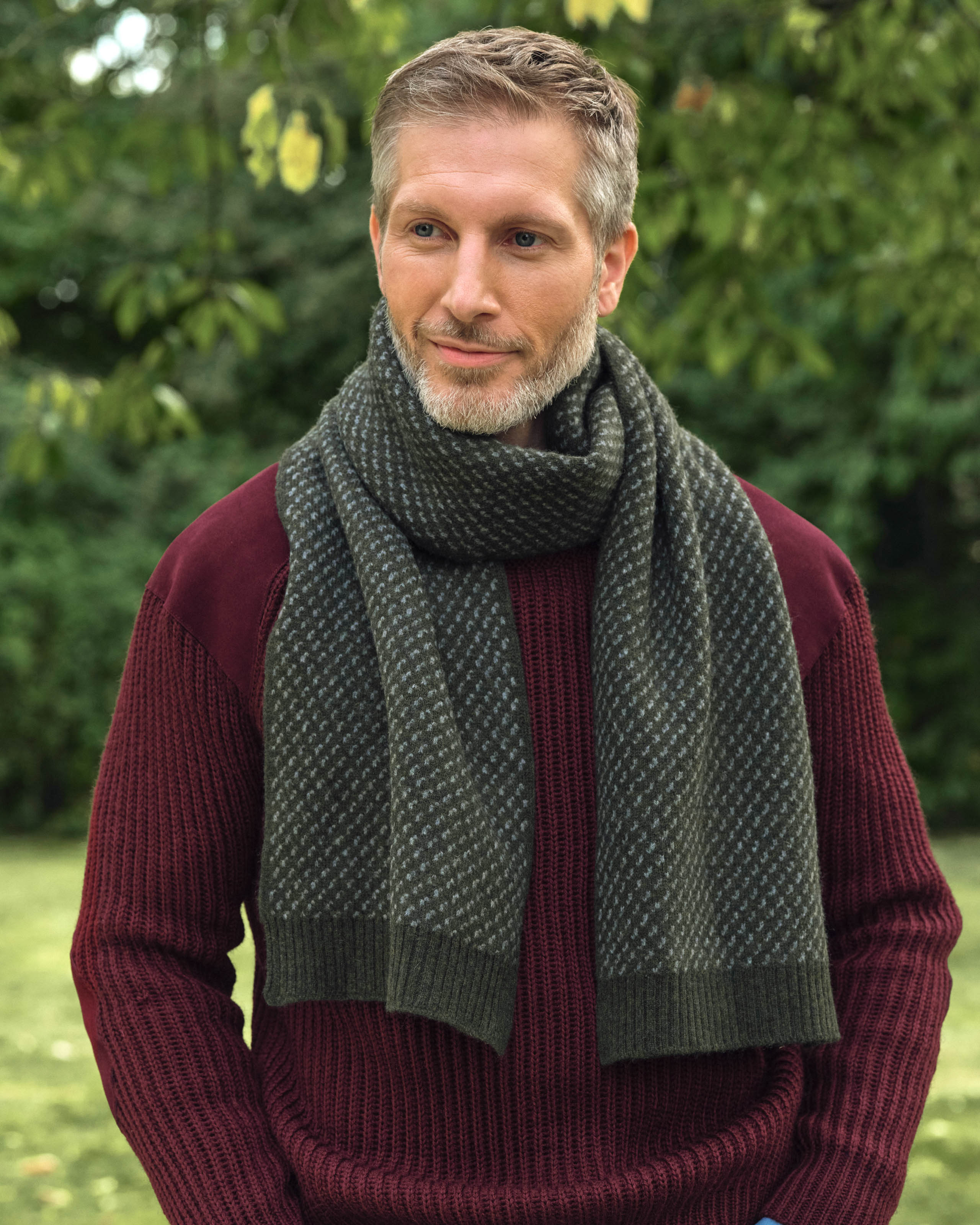 Charcoal Green | Mens Stitch & Stripe Scarf | WoolOvers US
