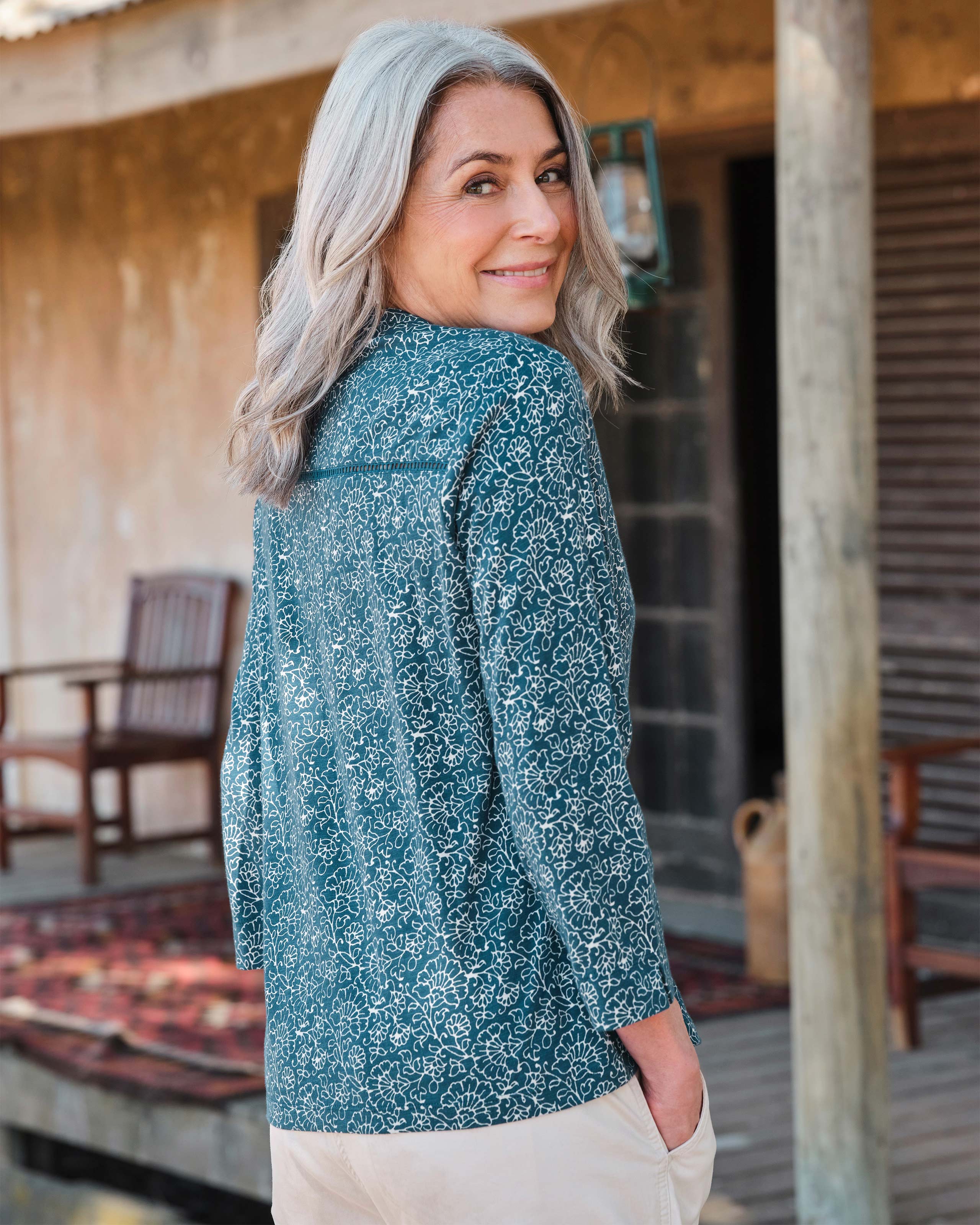 Mono Florale Ranken | Mustermix-Shirt | WoolOvers DE