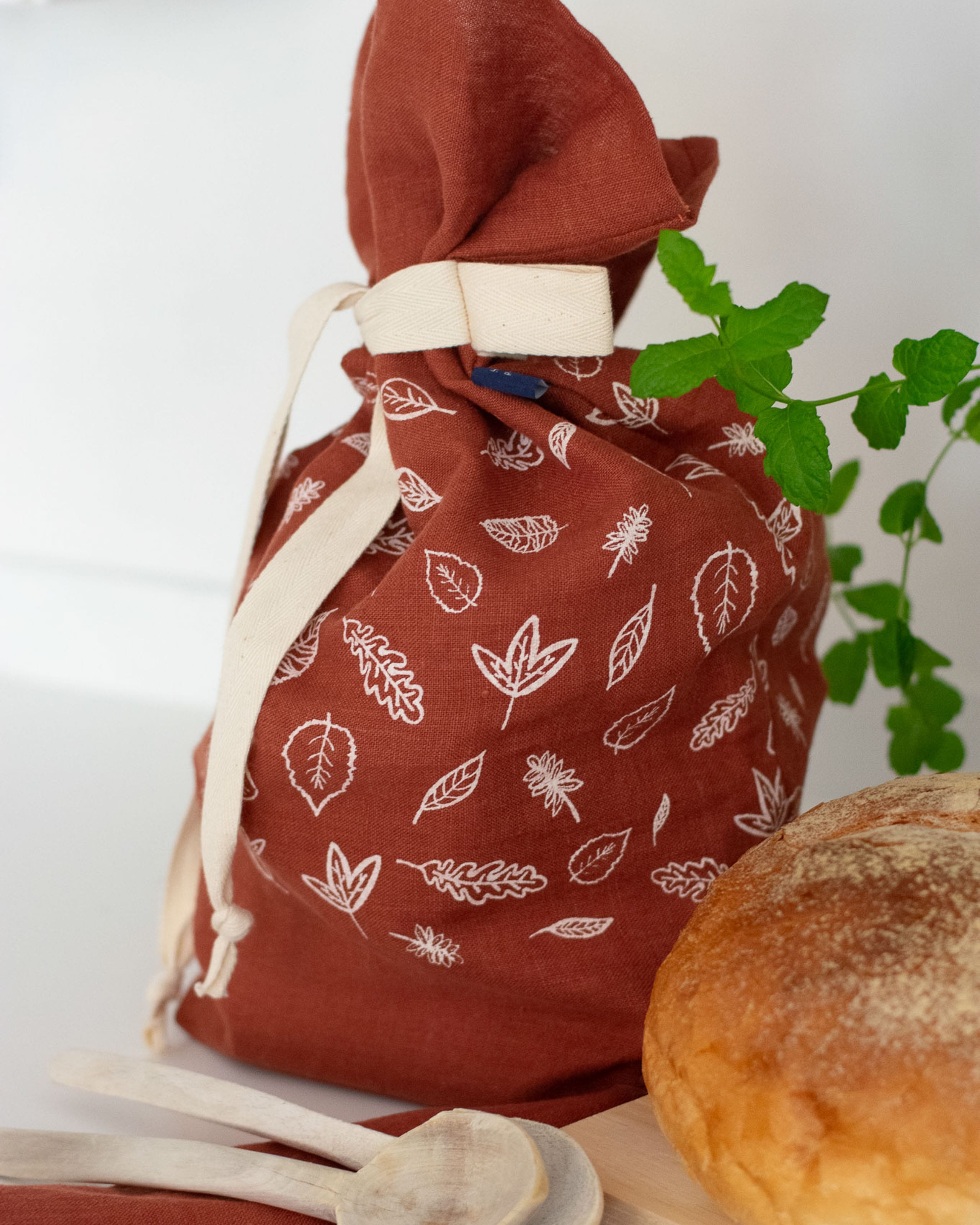Rust | Leaf Print Linen Bread Bag | WoolOvers UK
