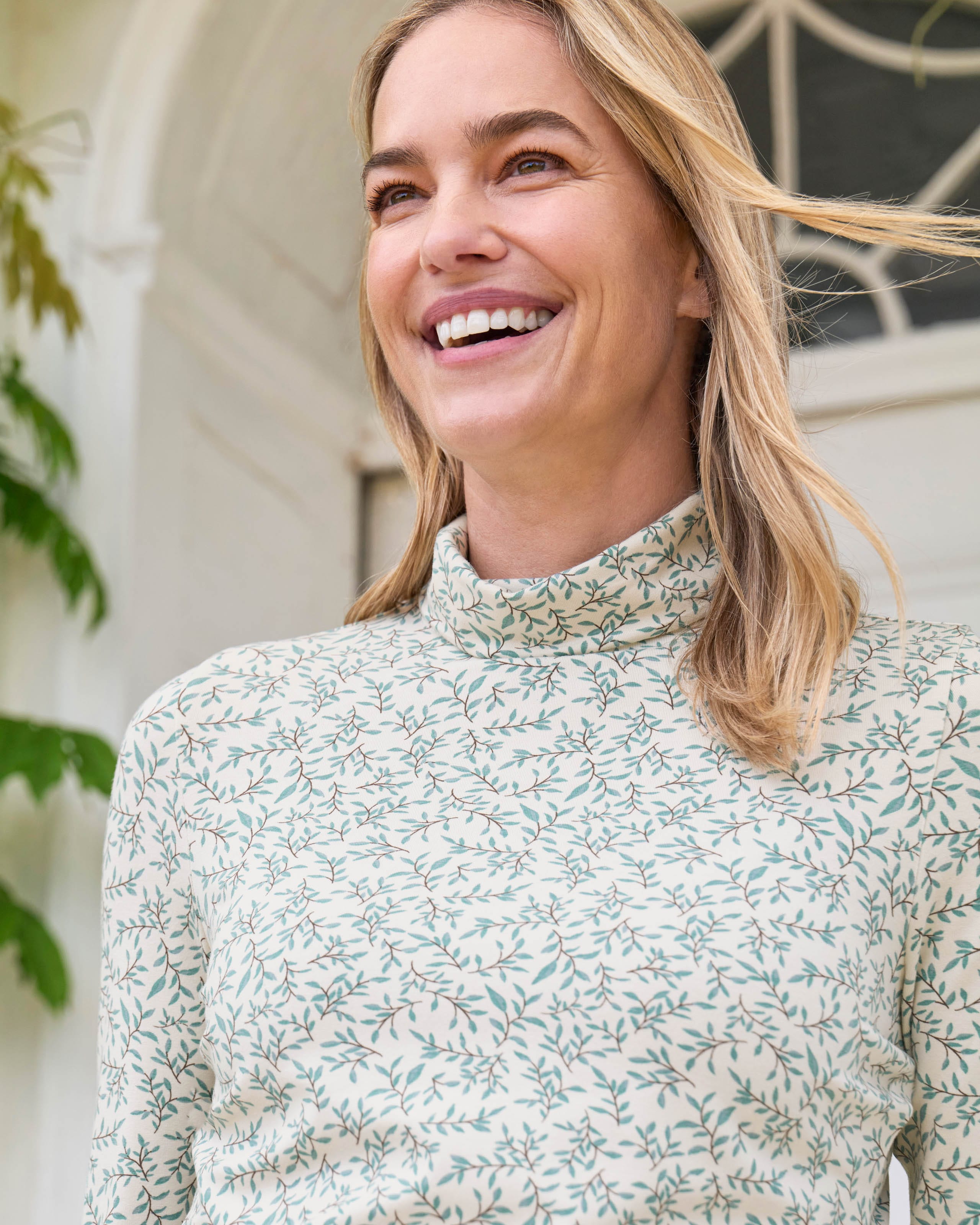 Foliage Print | Jersey Slim Turtle Neck Top | WoolOvers US