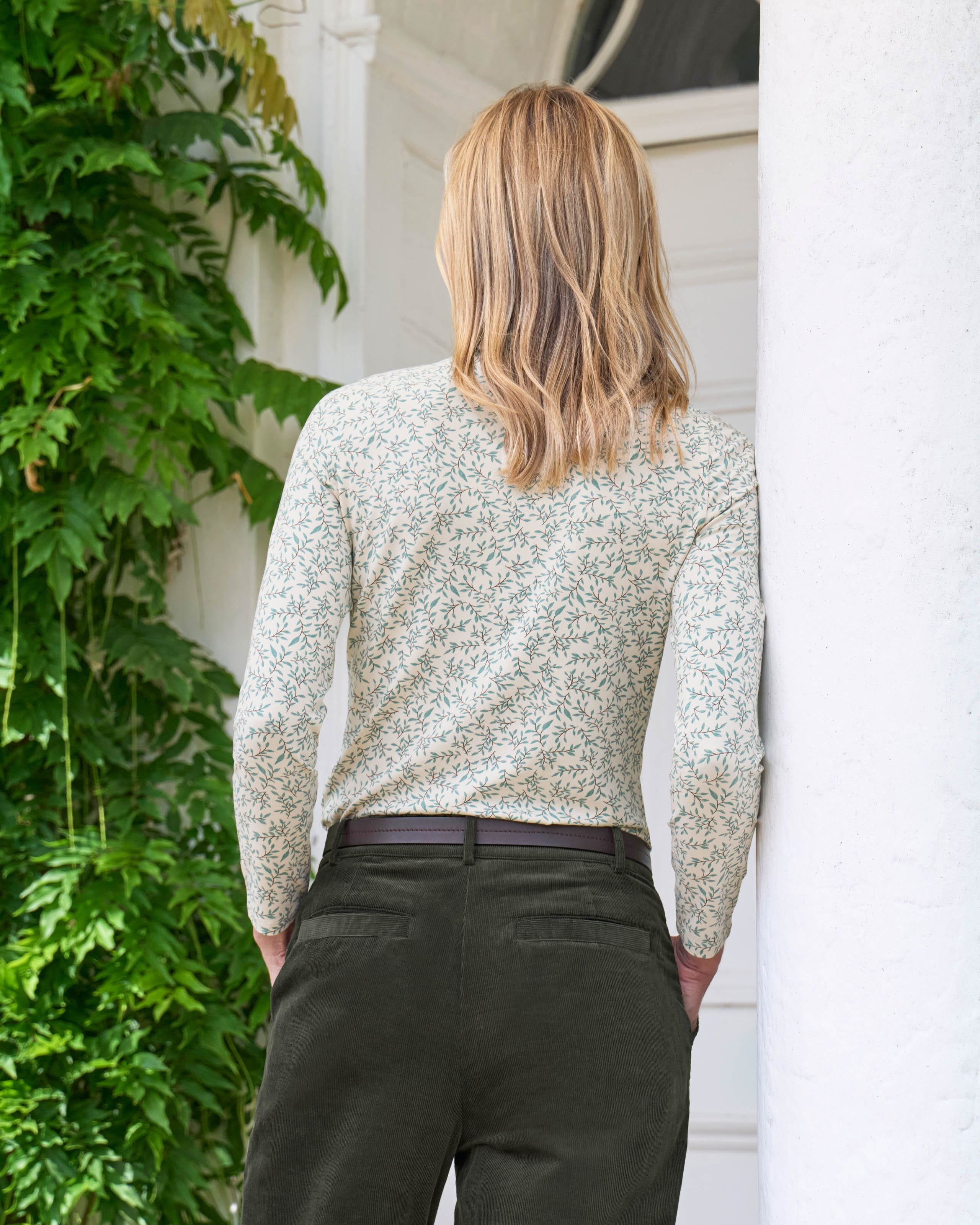 Foliage Print | Jersey Slim Turtle Neck Top | WoolOvers US