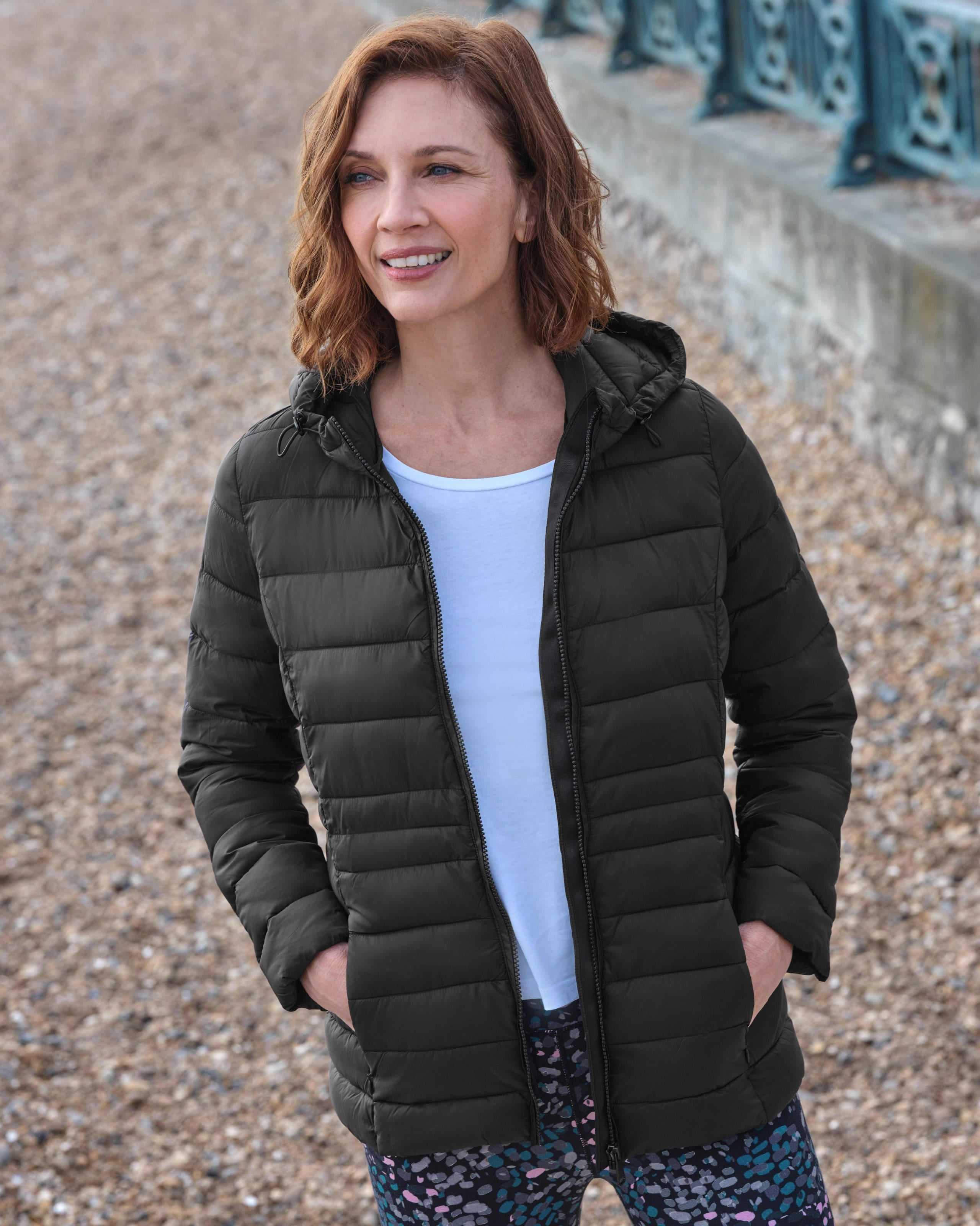Black | Suffolk Hooded Puffer Jacket | WoolOvers UK
