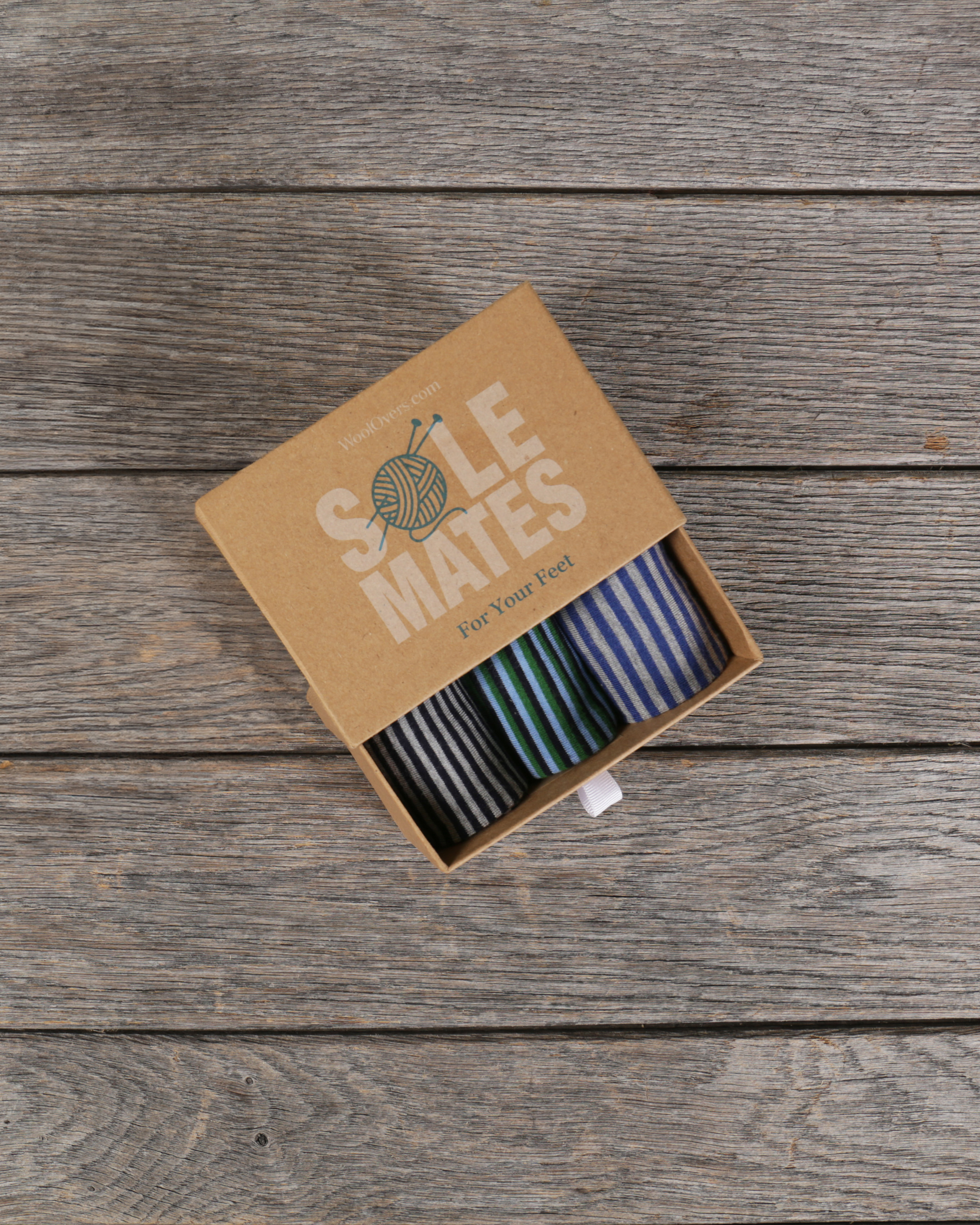 Multi Stripe | Mens Gift Boxed Bamboo Socks | WoolOvers UK