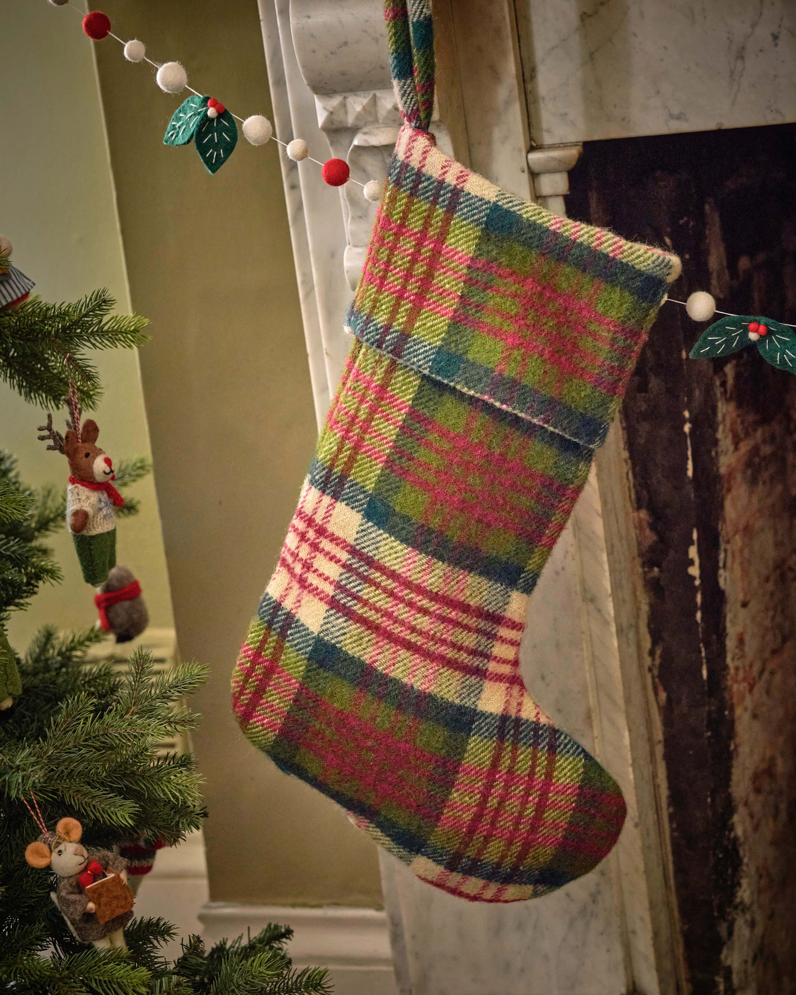 Thistleberry | Traditional Pure Wool Stocking | WoolOvers US