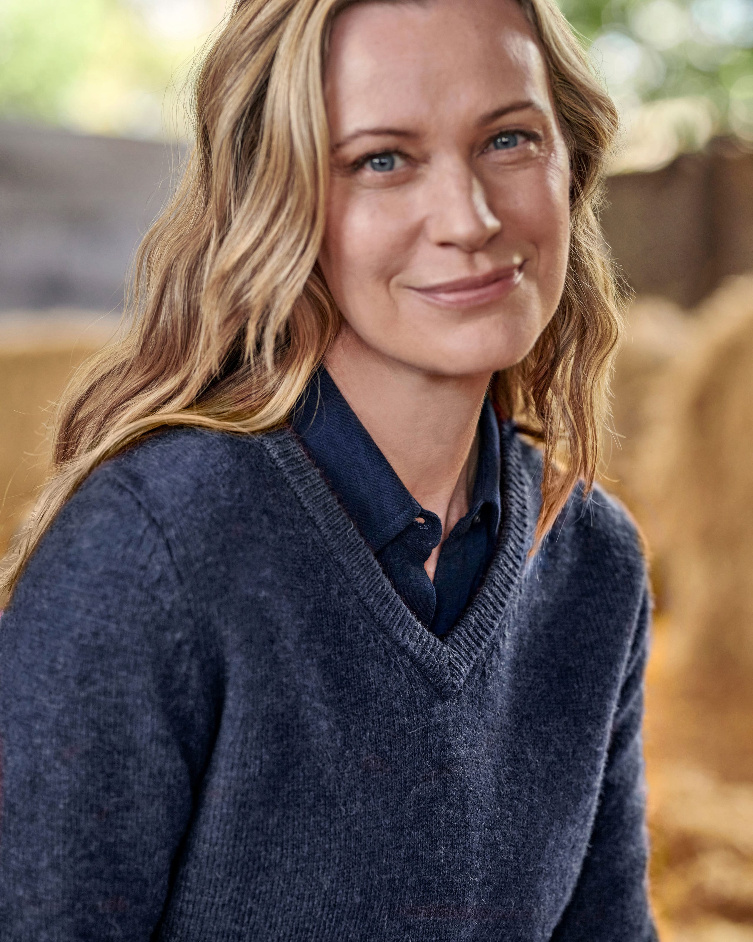 Denim Marl | Womens Lambswool V Neck Jumper | WoolOvers AU