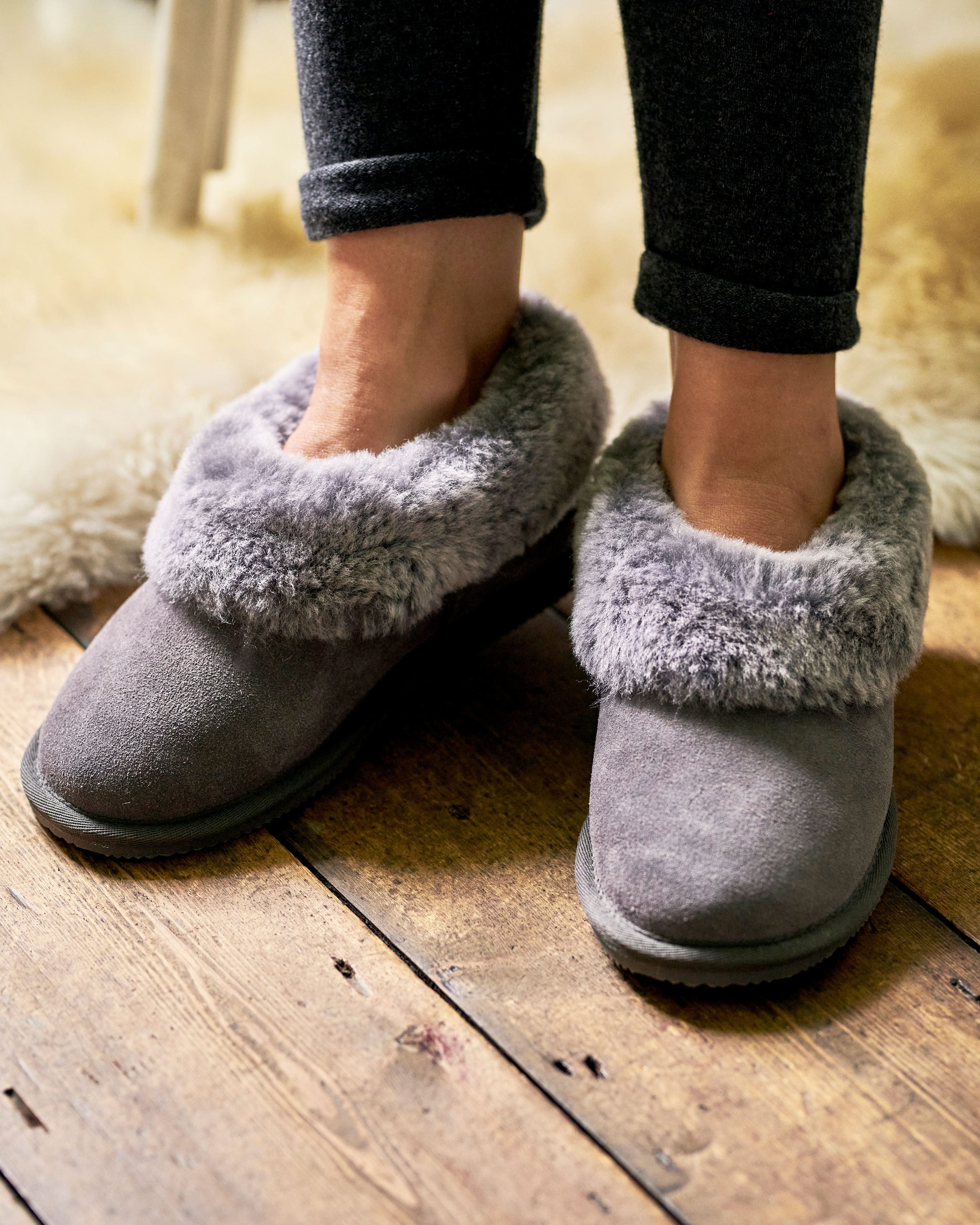 Womens Clothing | Slippers