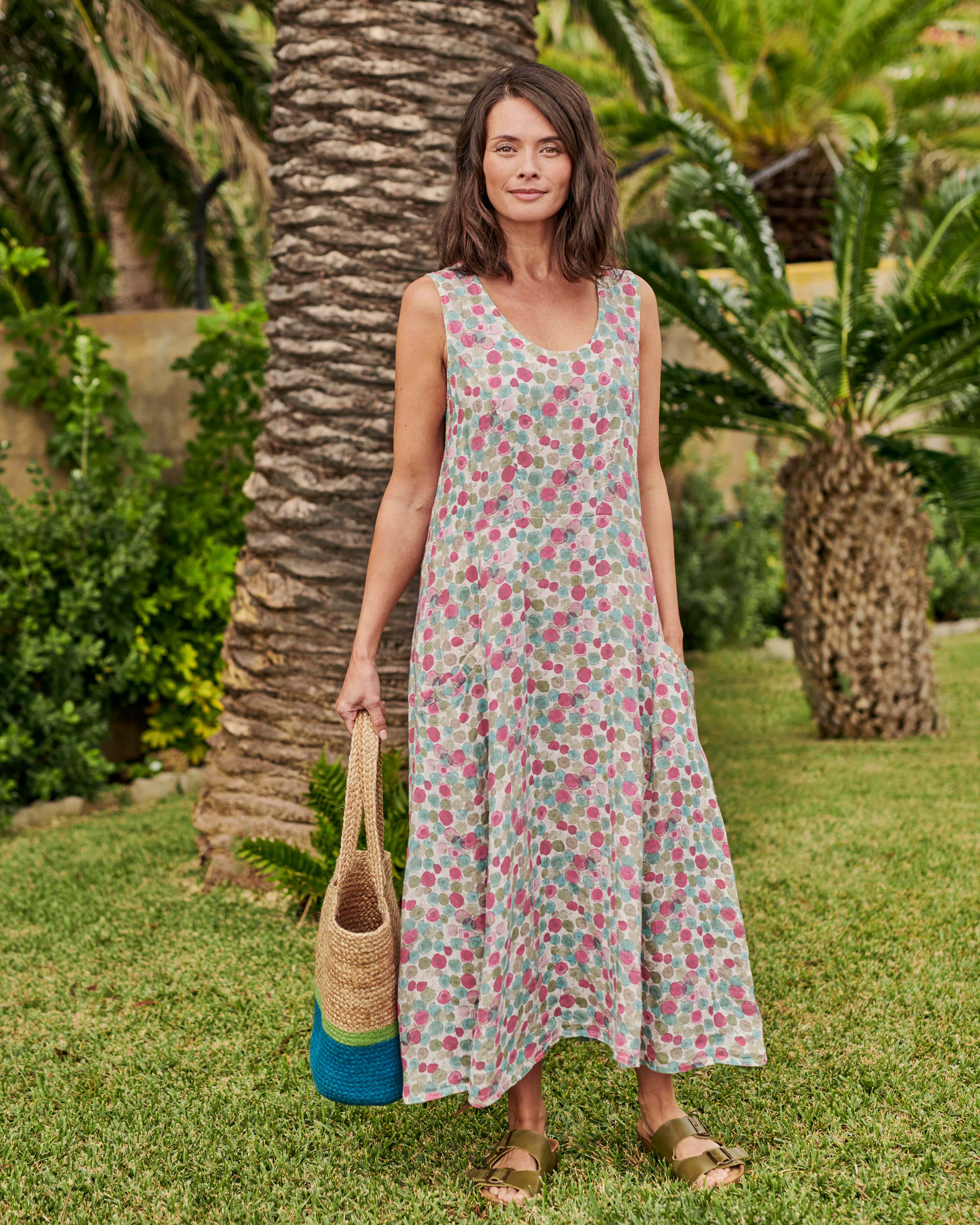 Save UpTo 50% on Dresses | Outlet | WoolOvers