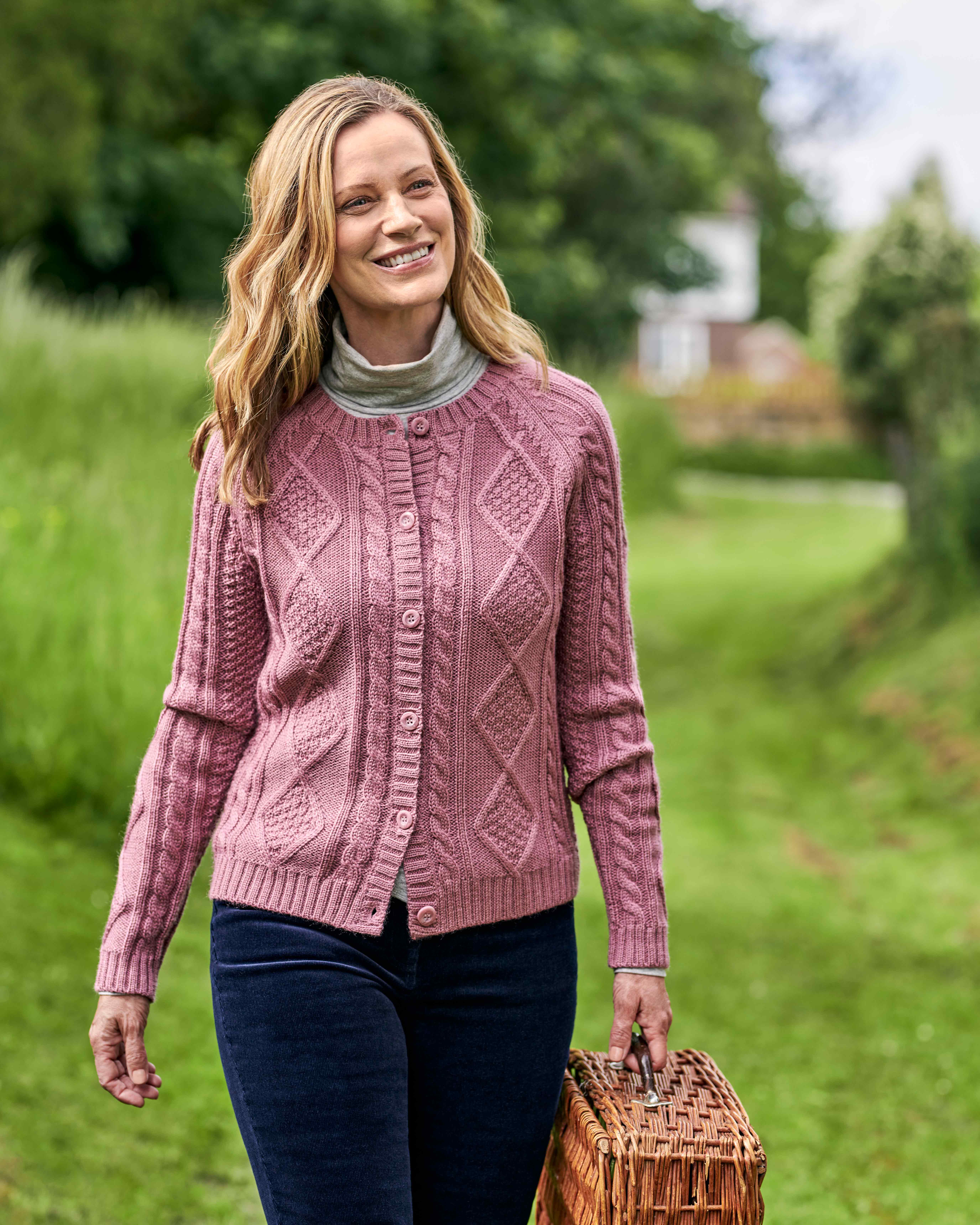 Women's 100% Pure Wool Jumpers | WoolOvers