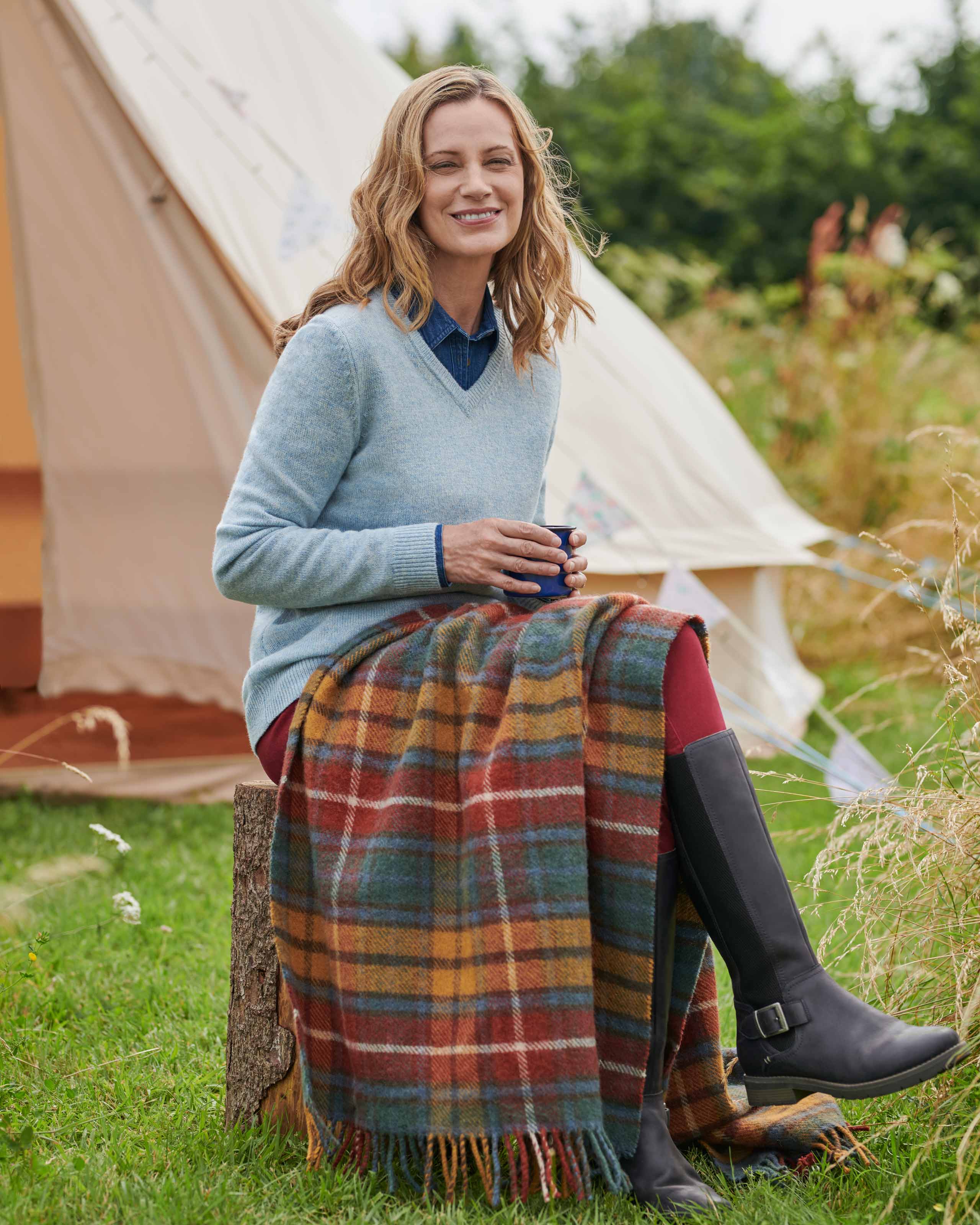 Grey Combo | Pure Wool Tartan Knee Blanket | WoolOvers US