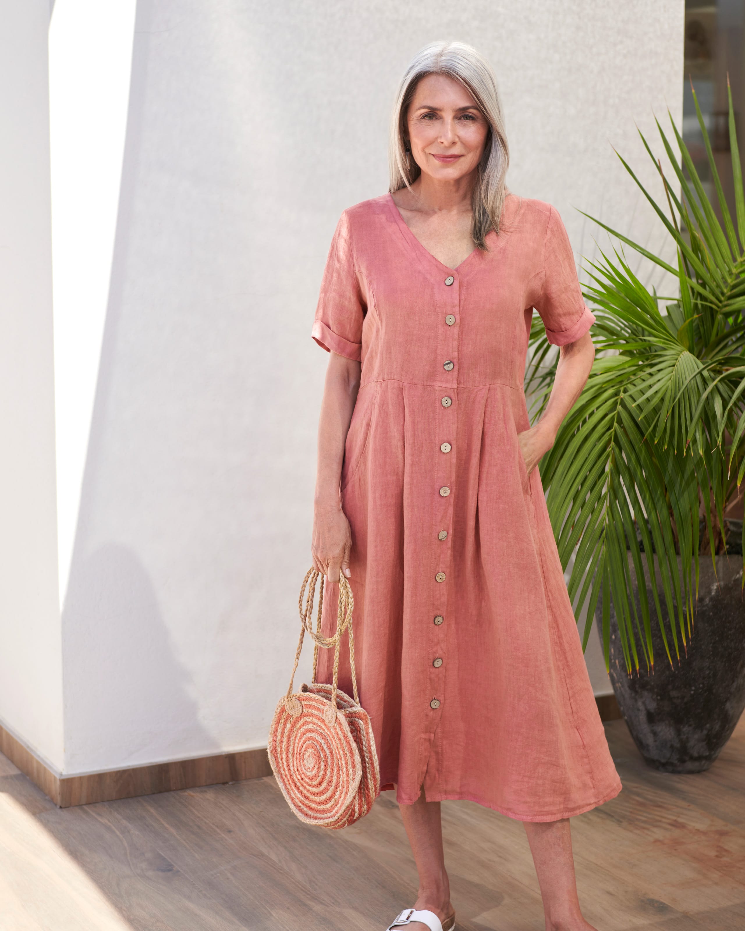 Save UpTo 50% on Dresses | Outlet | WoolOvers