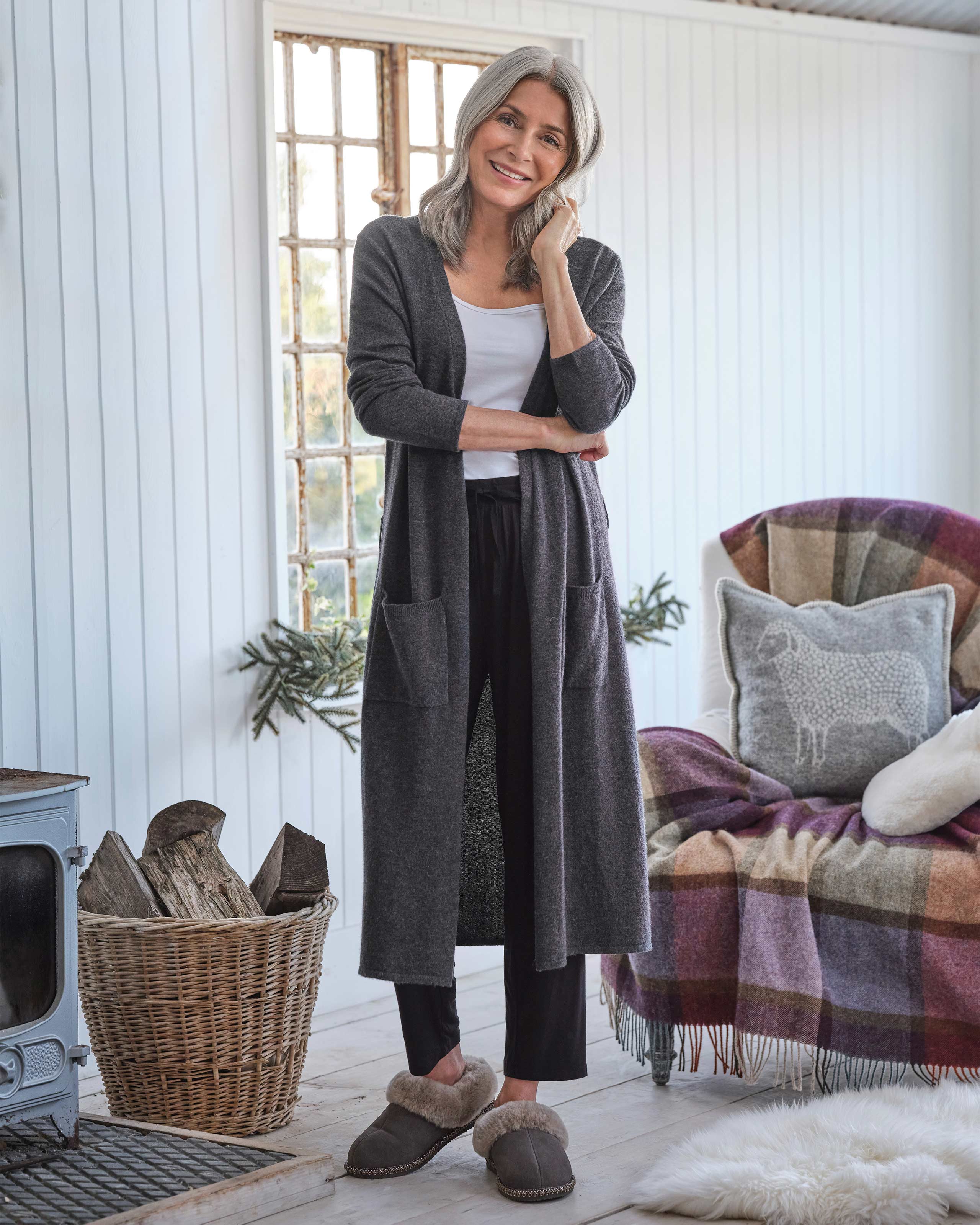 Dark Charcoal Cashmere And Merino Luxe Dressing Gown Woolovers Au