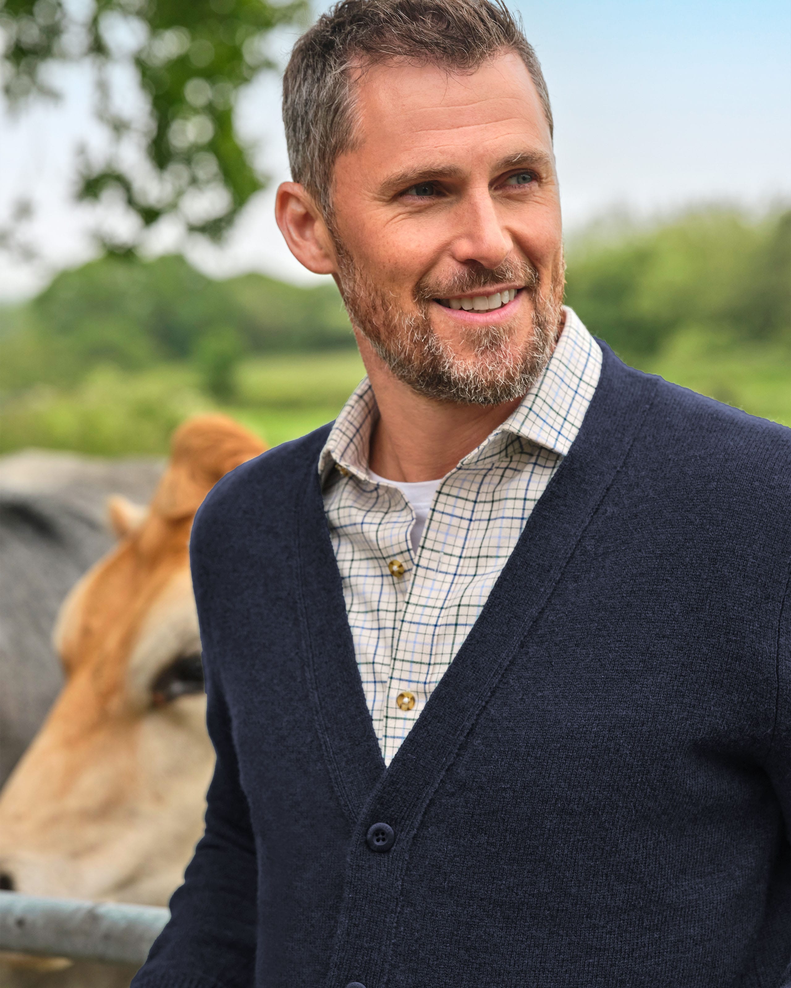 Navy | Mens Lambswool V Neck Cardigan | WoolOvers UK