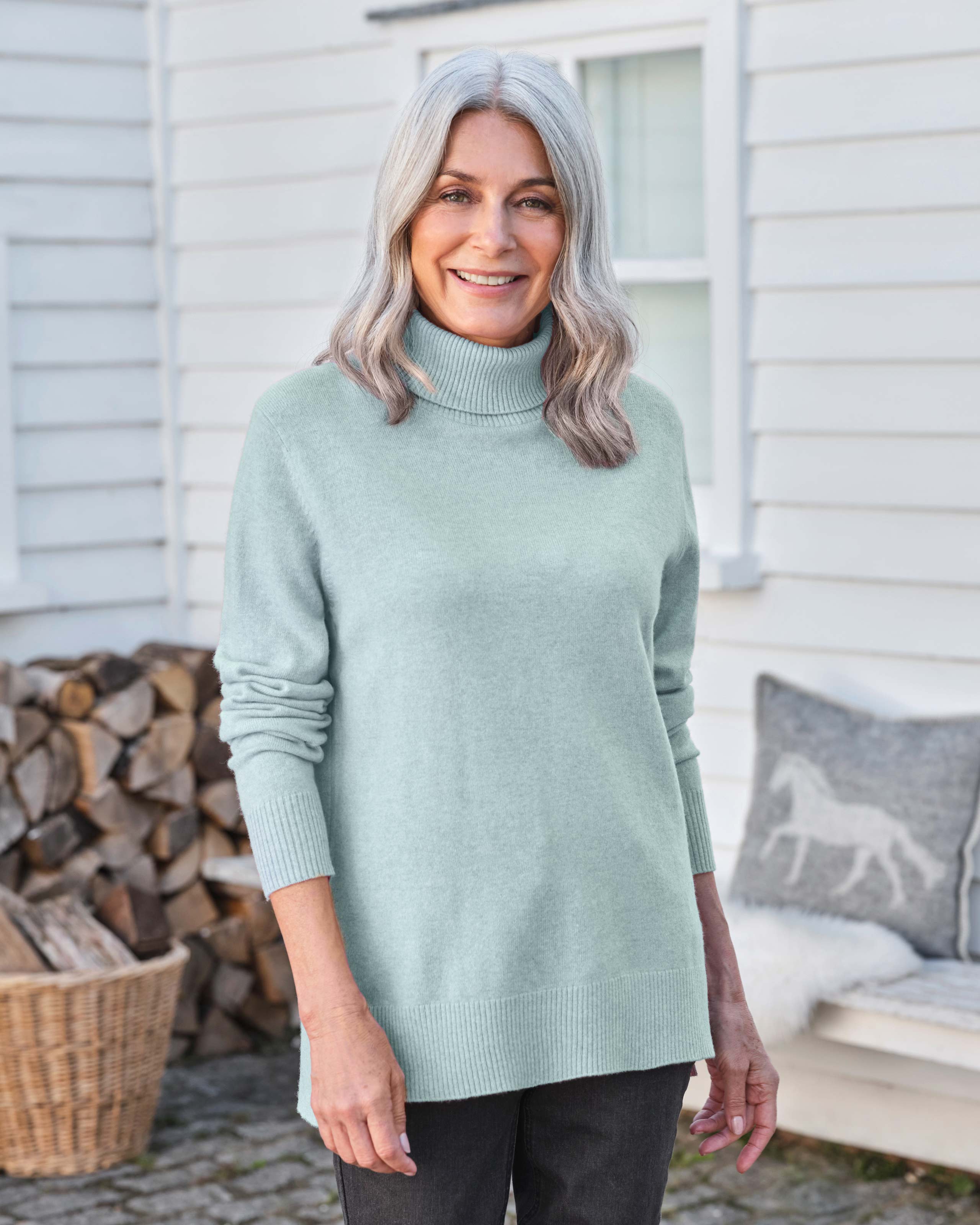 Women's Pure Cashmere Sweaters & Cardigans | WoolOvers AU
