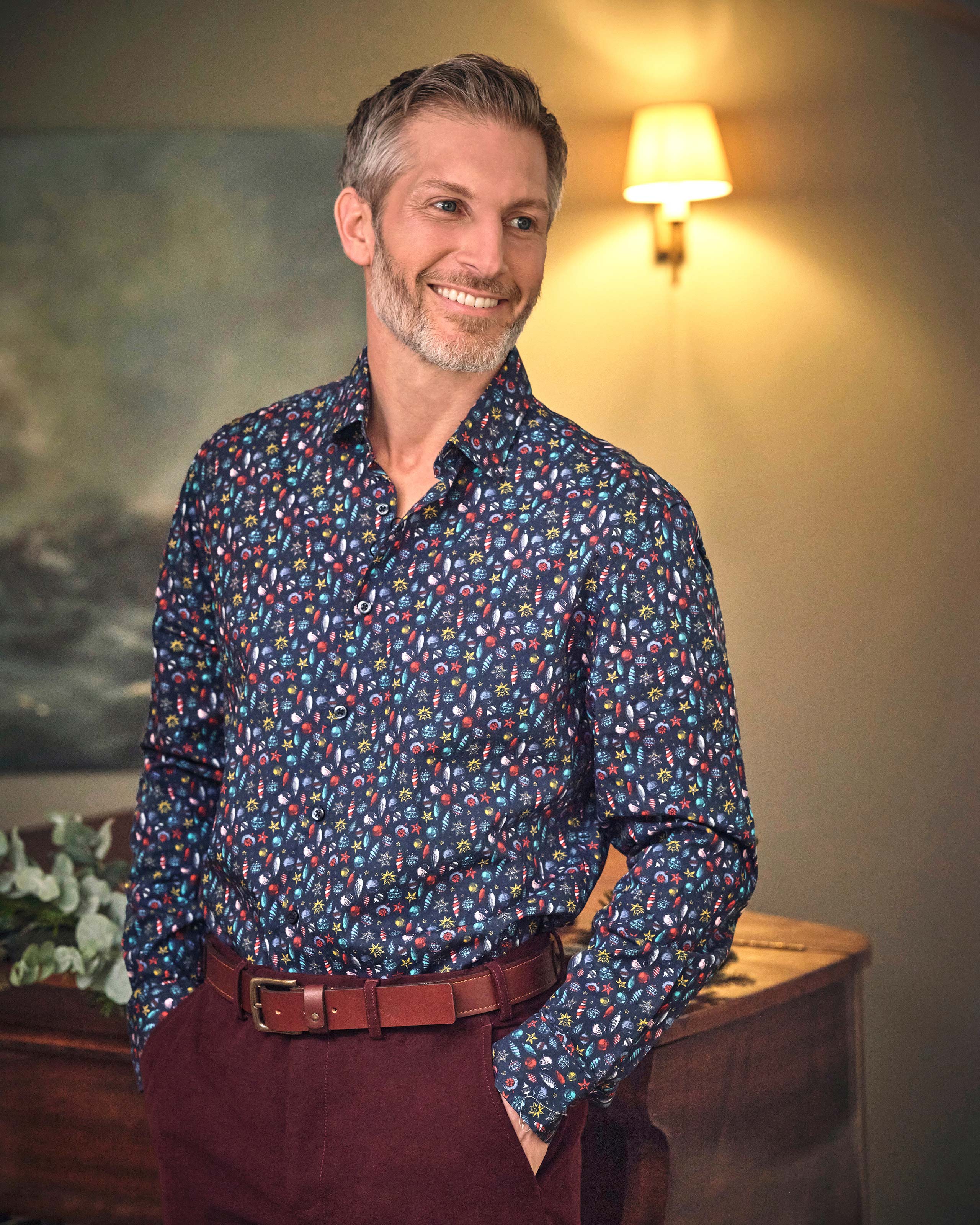 Bauble Print | Christmas Novelty Shirt | WoolOvers UK