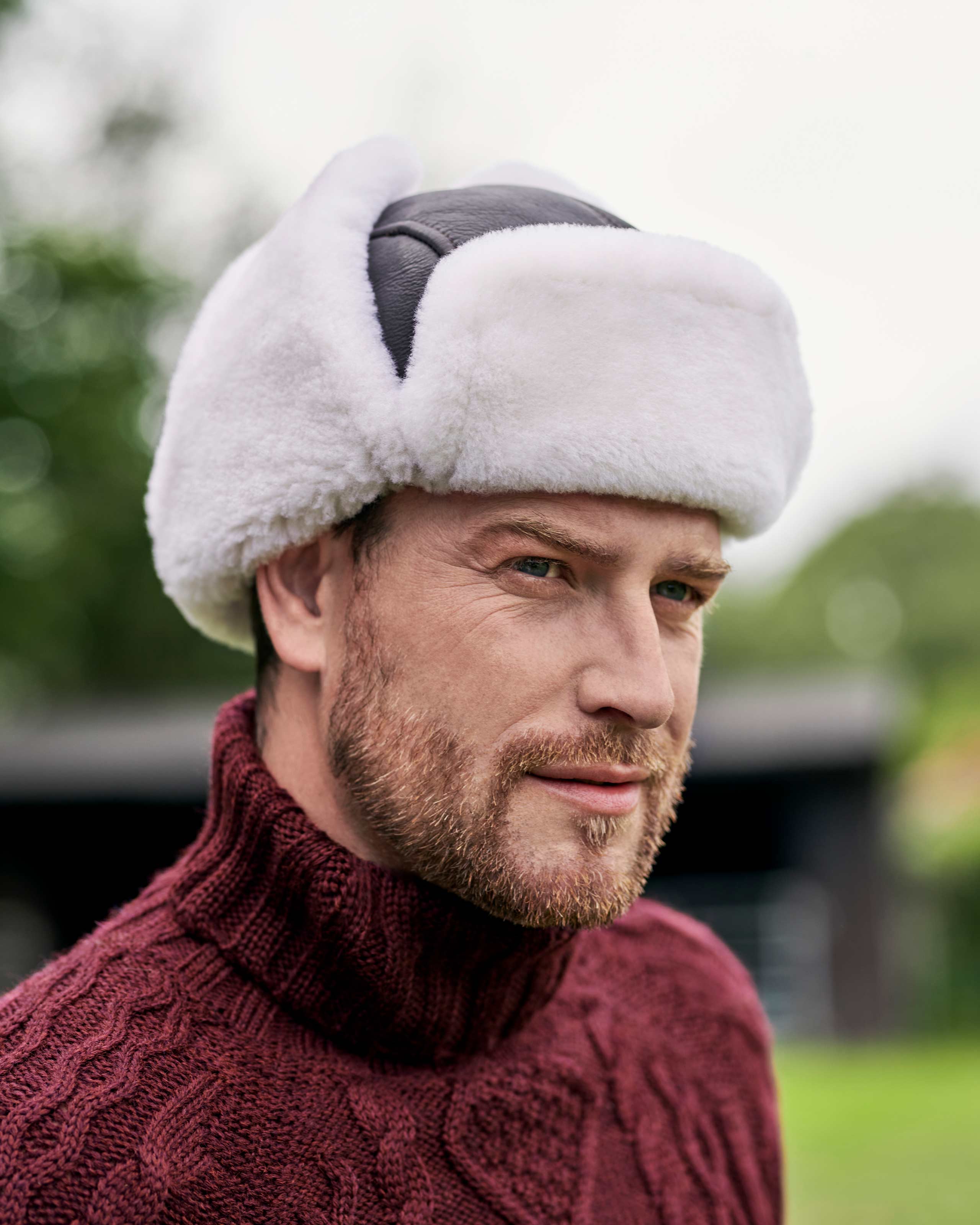 Bitter Chocolate | Mens Trapper Hat | WoolOvers UK