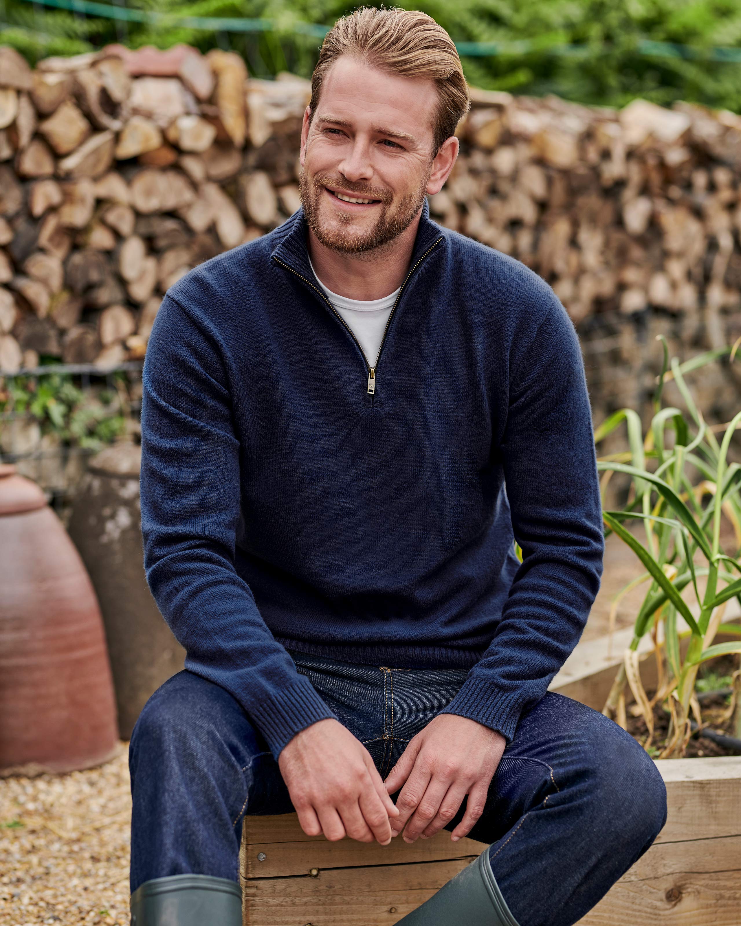 Navy | Pullover mit kurzem Reißverschluss aus Lammwolle für Herren ...