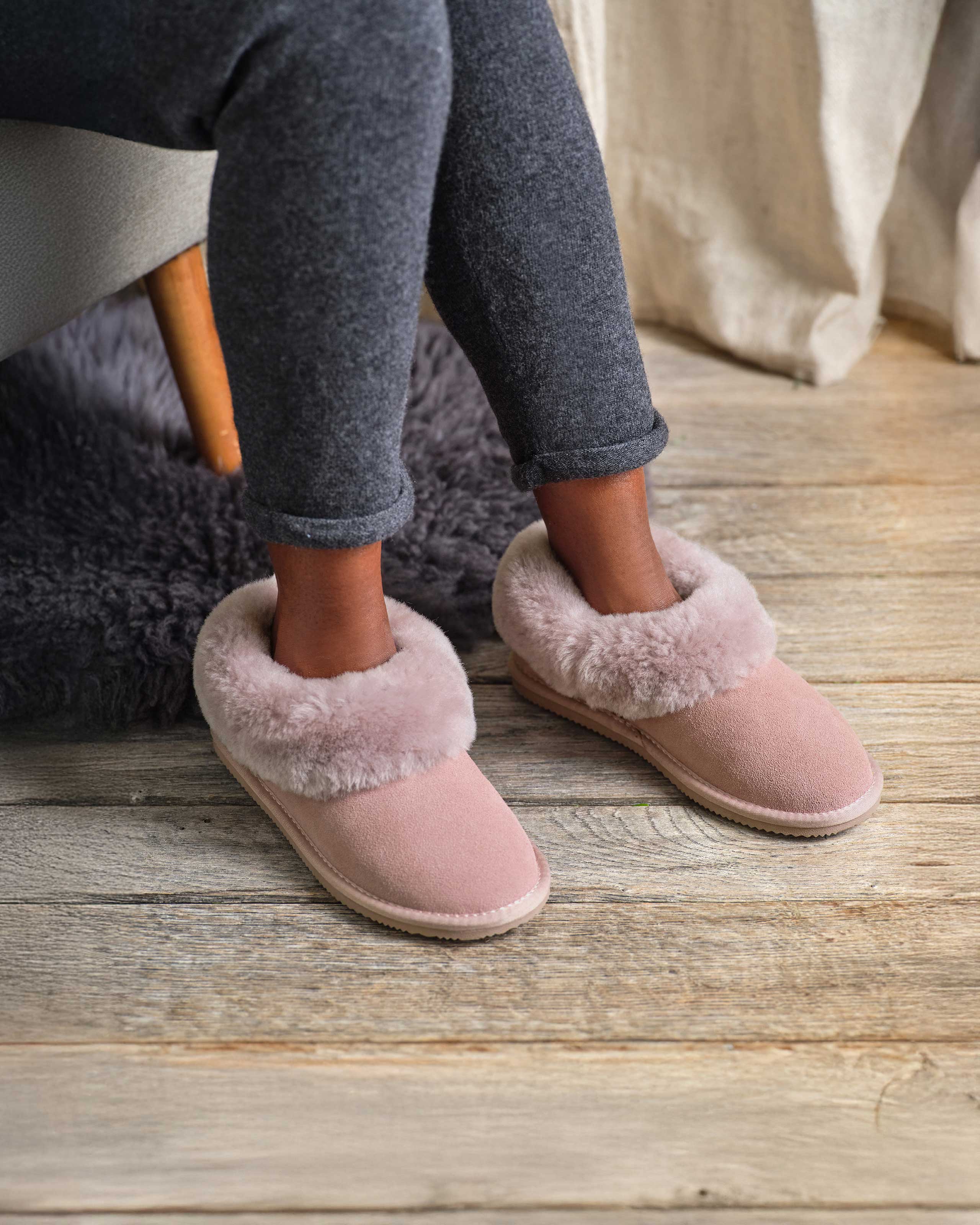 Dusky Mauve | Womens Short Sheepskin Slipper Boot | WoolOvers AU