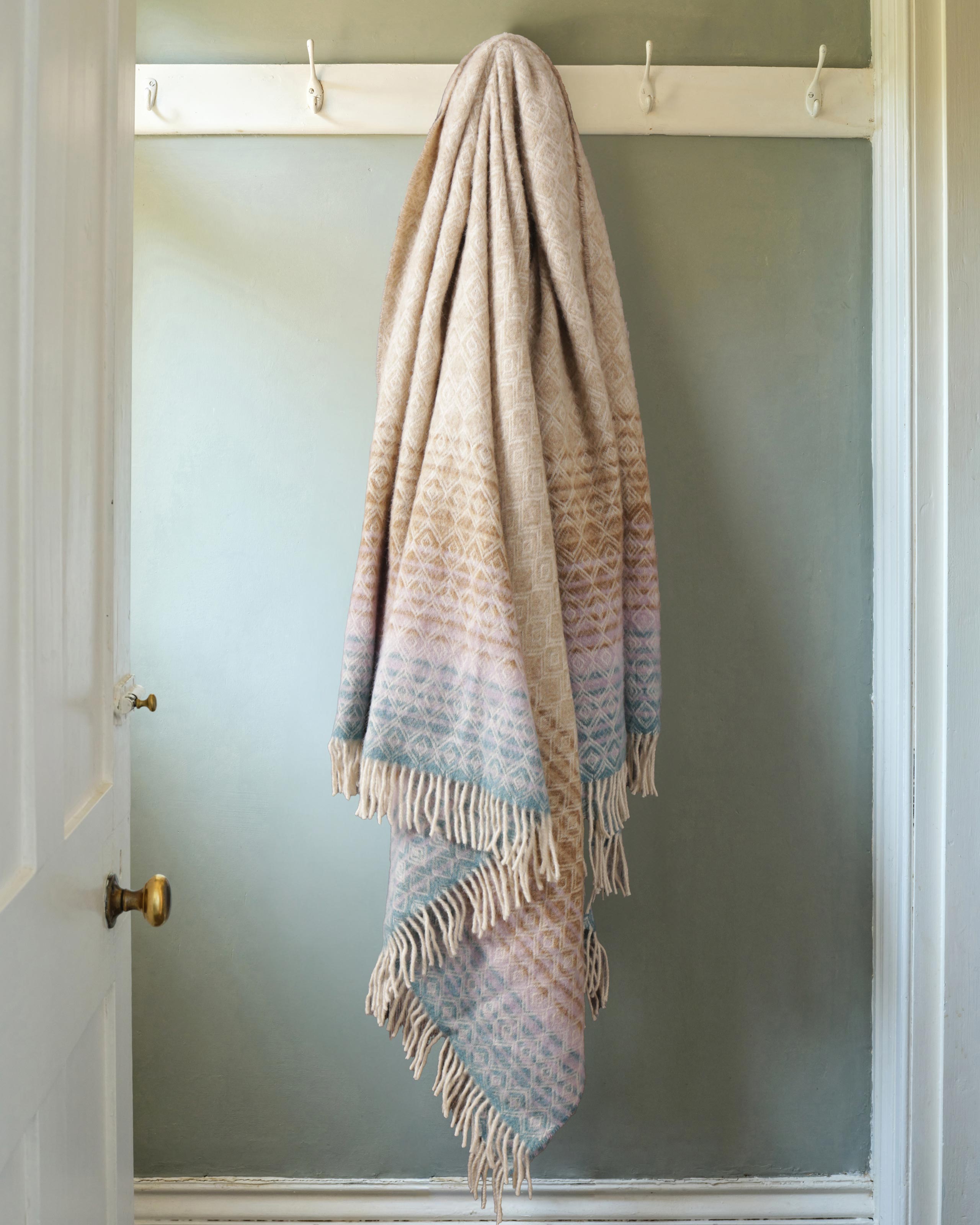 Neutral/Lilac | British Lambswool Throw | WoolOvers UK