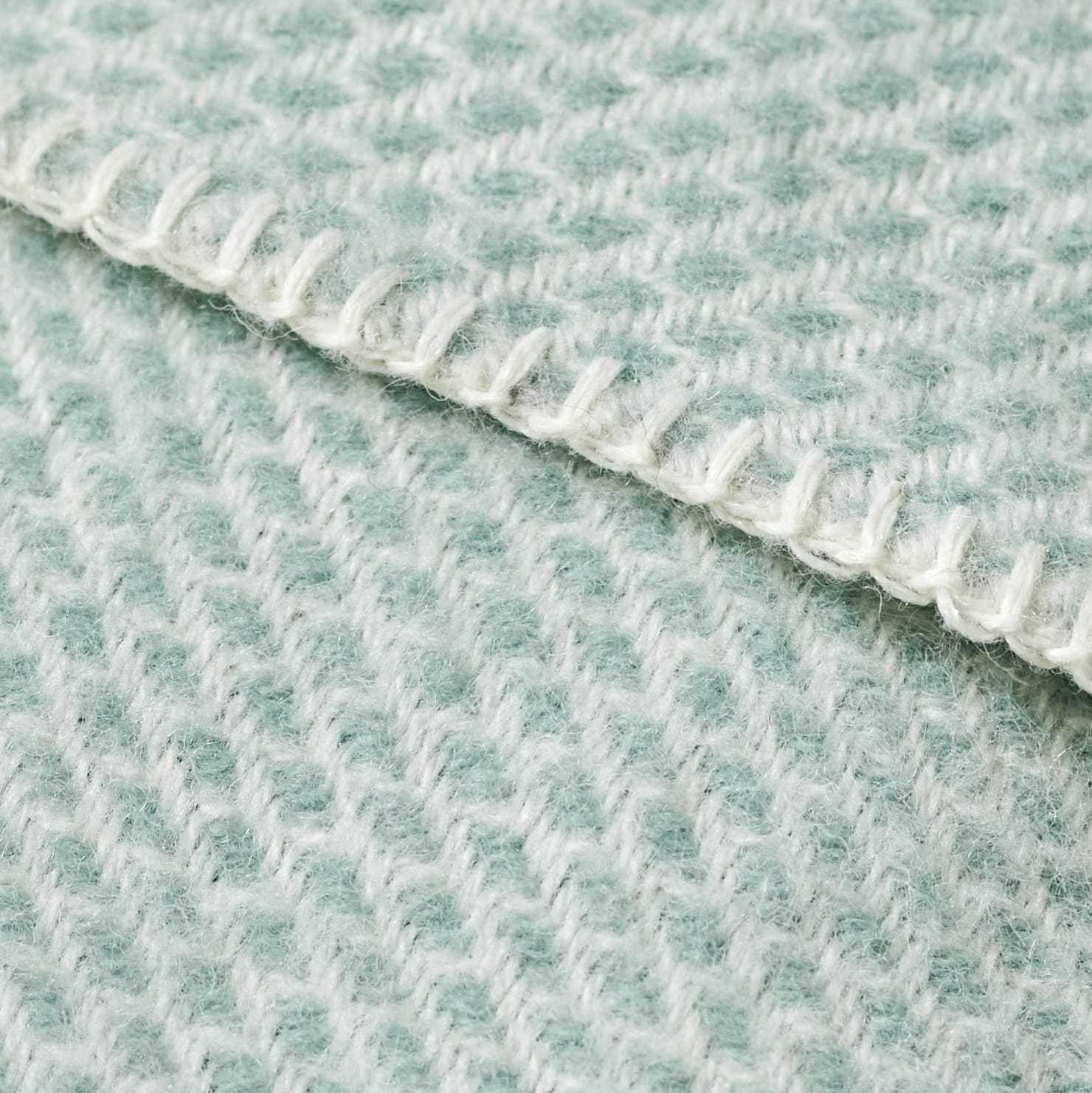 Home | Pure Lambswool